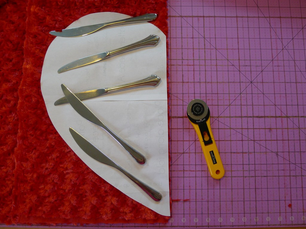 Cuddle Heart Pillows - Valentine Pillows - Fairfield World Craft Projects