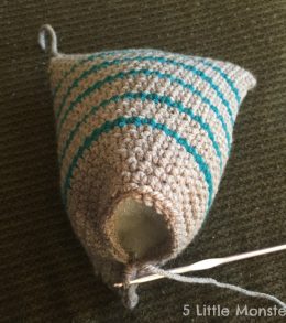 Crochet Phone or Tablet Stand - Fairfield World Craft Projects