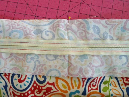 Basic Box Cushion Cover - Fairfield World Craft Projects