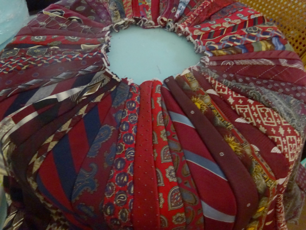 Necktie Tuffet - Man Cave Project - Fairfield World Craft Projects